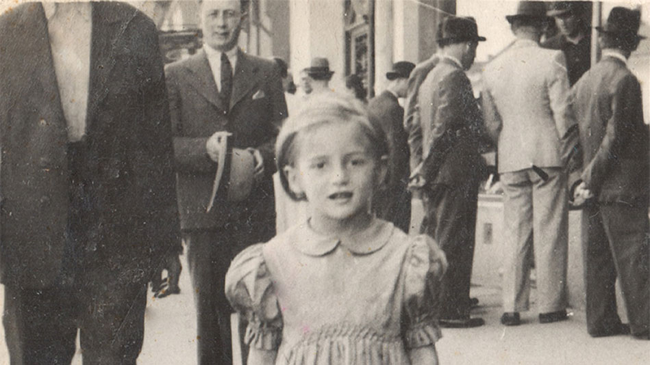 Elie Wiesel - Holocaust Child Survivor